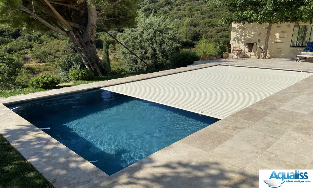 Aqualiss Volet Piscine - Spécialiste du volet piscine