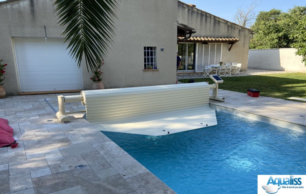 Guide d'installation d'un volet piscine mobile - Aqualiss